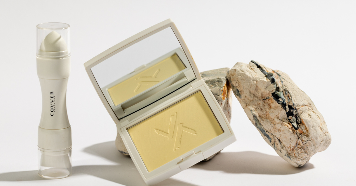 Covver Creatives | Hair Makeup Touch-Up Powder – COVVER CREATIVES